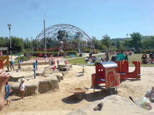 Fun in the sun at Hengrove Park - Bristol News From Chopsy Bristol